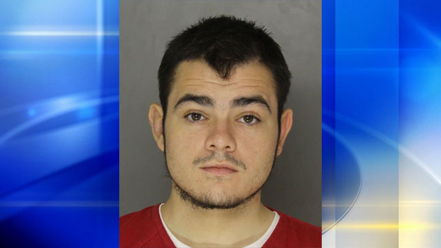 Man falls from apartment window trying to escape deputies - WPXI